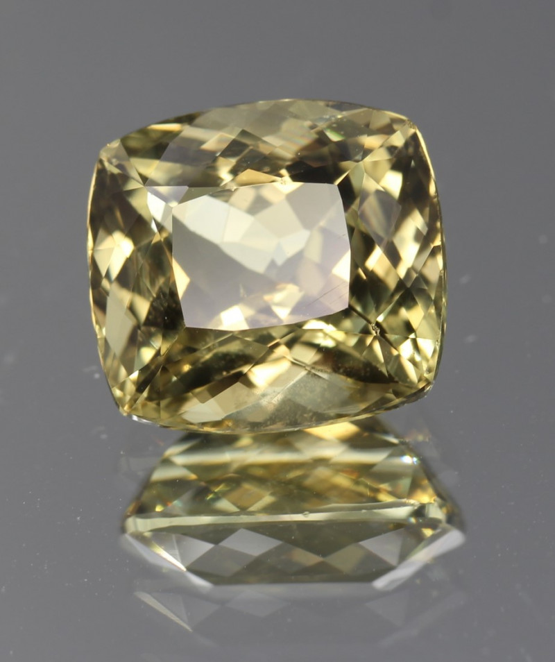 6.65 Carats Natural Heliodor Gemstone