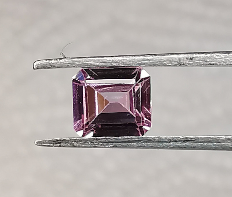Spinell, 0.625ct, great colour, super gem