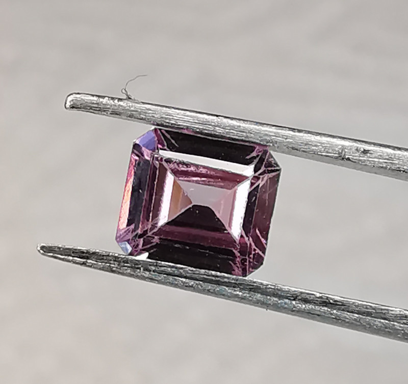 Spinell, 0.625ct, great colour, super gem