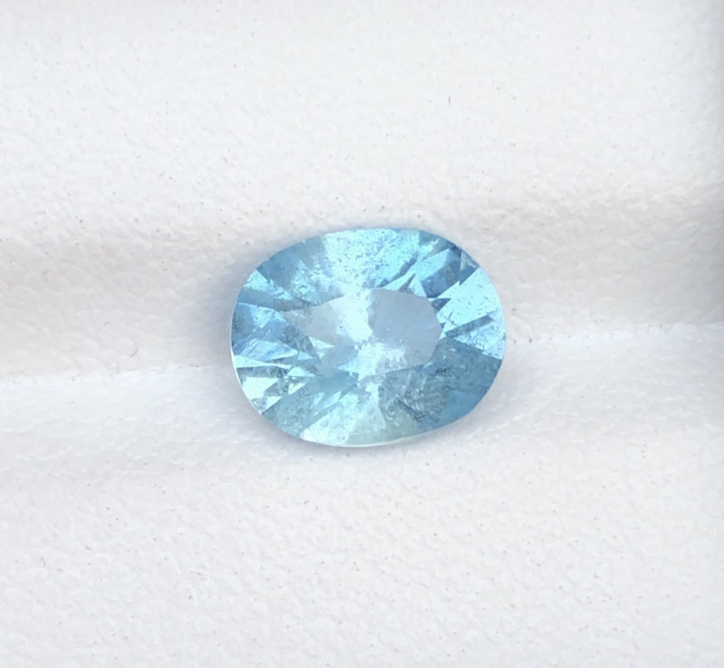 Crystal Blue Color 1.35 ct Natural Aquamarine Gemstone ~ RS