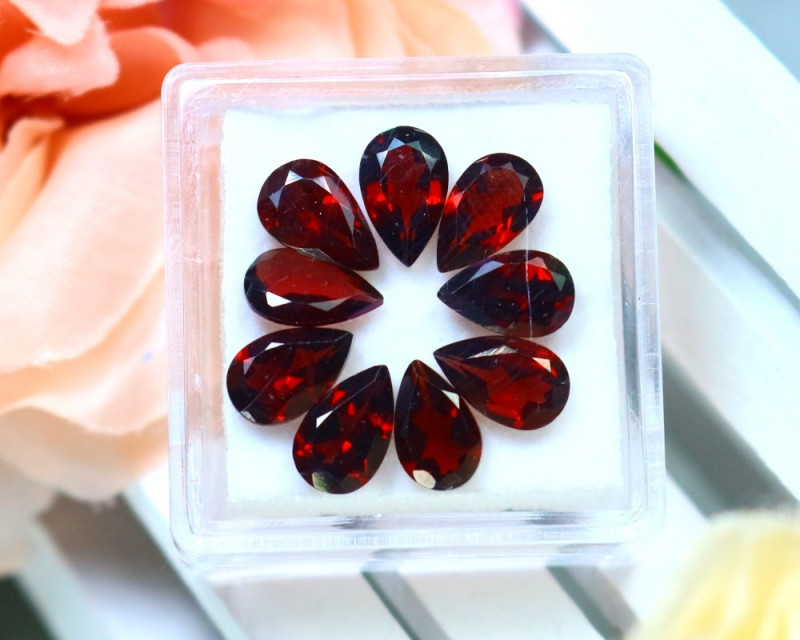 Almandine 8.53Ct 9Pcs Natural Vivid Blood Red Almandine Garnet ER879/B1