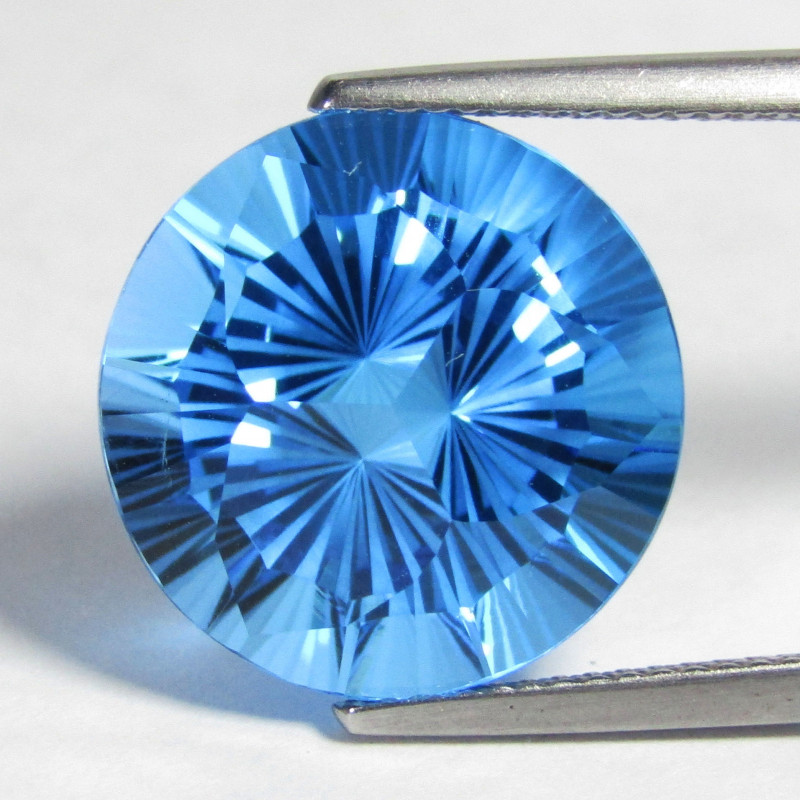 17.00Cts Sparkling Natural Swiss Blue Topaz Round Precision Cut Loose Gem