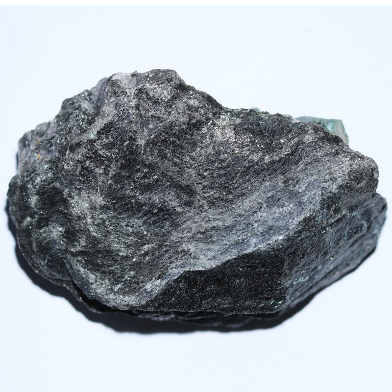 825 Grams Emerald Crystal in Biotite, Mica and Quartz