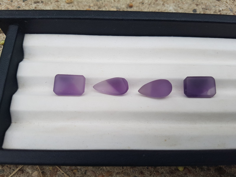 22ct preformed bi colour amethyst gemstone crystal