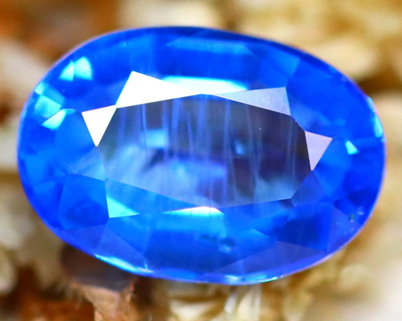 Titanic Topaz 4.77Ct Natural Blue Titanic Topaz D1207/A41