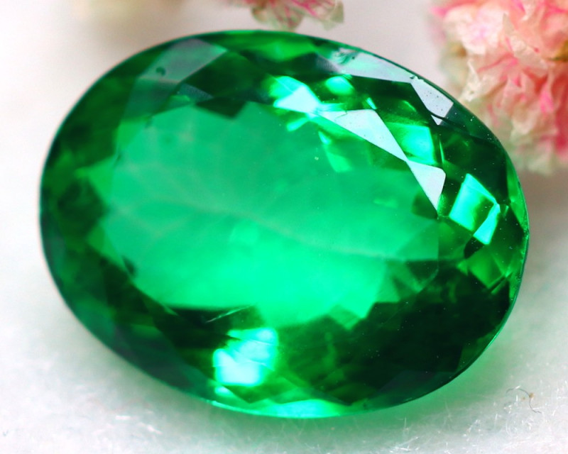 Beryl 7.43Ct Natural Vivid Green Color Beryl DF2403/A61