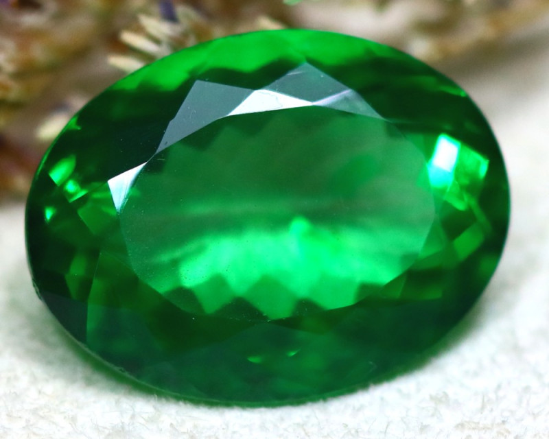 Beryl 8.19Ct Natural Vivid Green Color Beryl DN306/A61