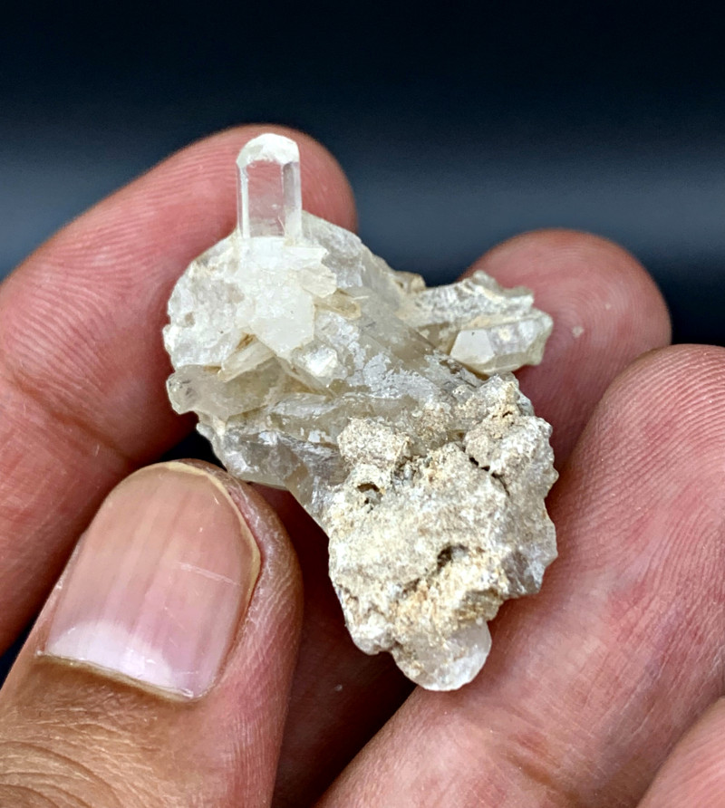 40 carat Quartz specimen from Afghanistan