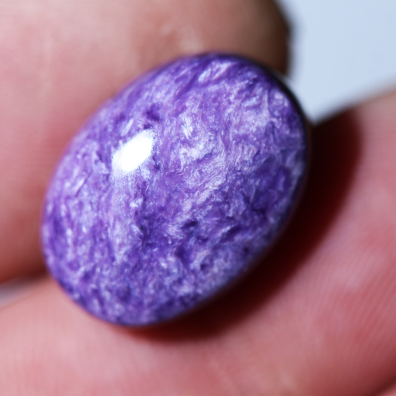 12.51 CTS CALABRATED CHAROITE STONE STUNNING