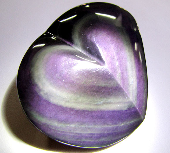 MEXICAN CHATOYANT OBSIDIAN 249 CARATS RT 620