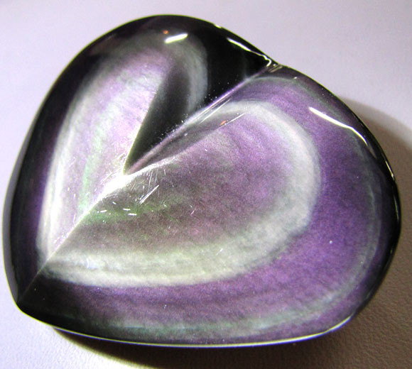 MEXICAN CHATOYANT OBSIDIAN 249 CARATS RT 620