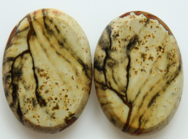 11.90 CTS AFRICAN JASPER PAIR