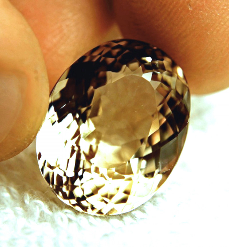 CERTIFIED - 30.5 Carat Natural IF/VVS1 Topaz - Gorgeous