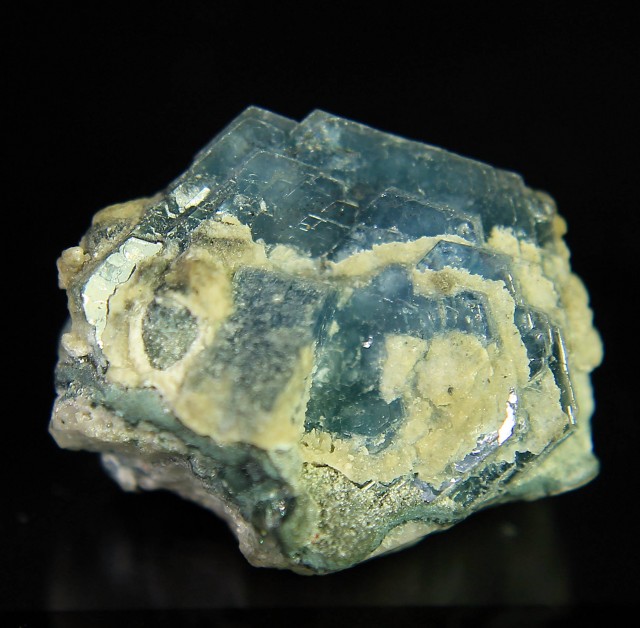 Very Very Rare Vorobyevite (Rosterite) Flower BERYL var. ALKALI-BERYL