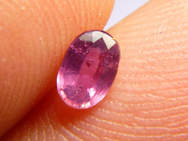 0.51cts Natural Burmese Ruby , Untreated Gemstone