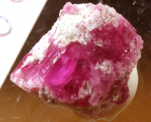 3 CTS RED BERYL SPECIMEN TBM- 975