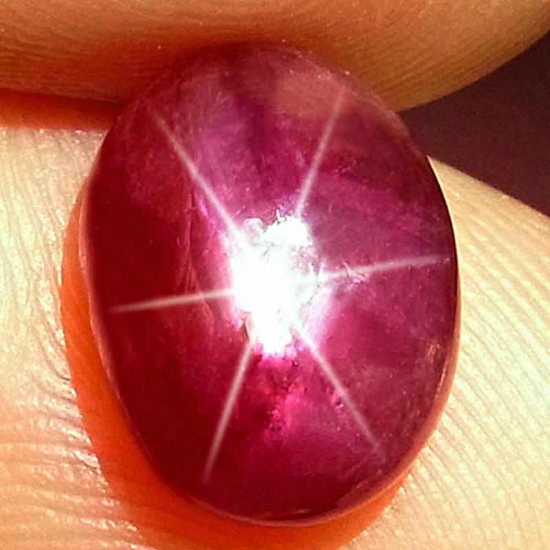 6.23 Carat Fiery Star Ruby - Gorgeous