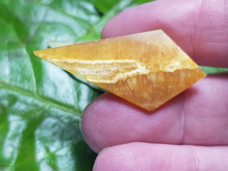 39mm Simbircite orange yellow Amber kite cabochon from Ulianovsk Russia