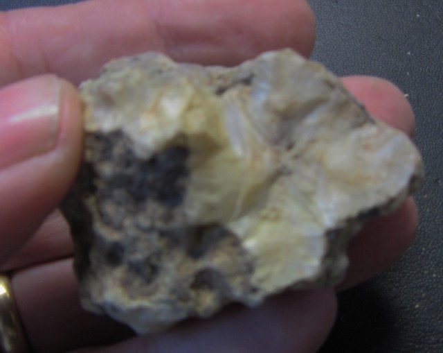 245 Cts Australian Fossickers Find PPP 272