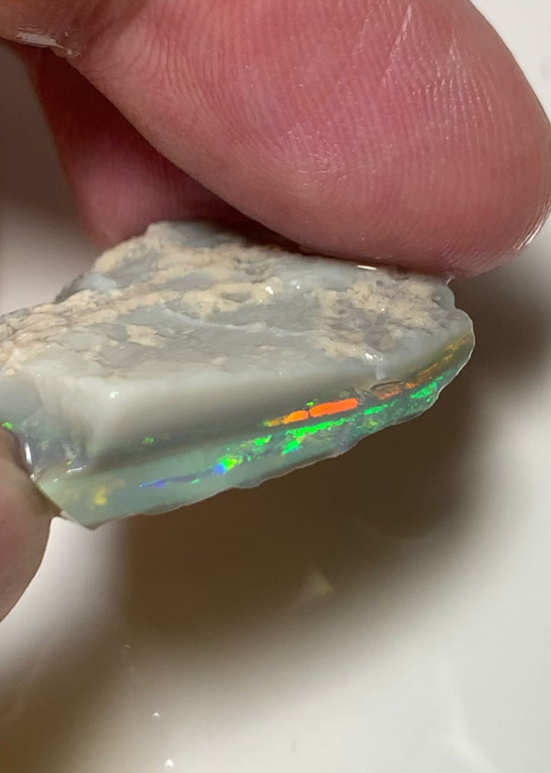 Big Semi Black Seam with Multiple Bright Parallel Consistent Colour Bars