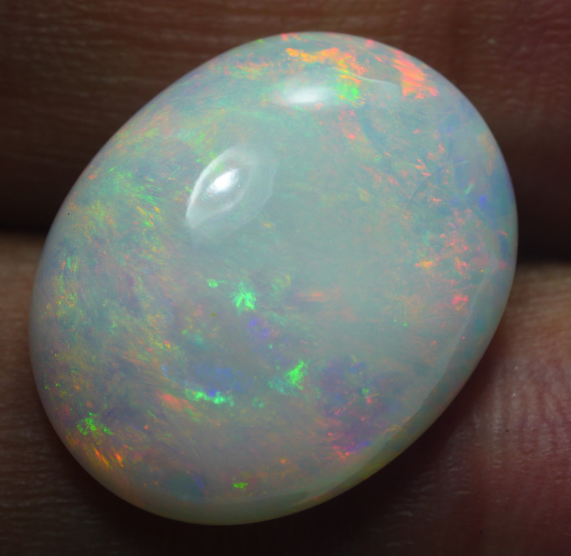 8.090CRT BEAUTY PATERN RAINBOW WELO OPAL