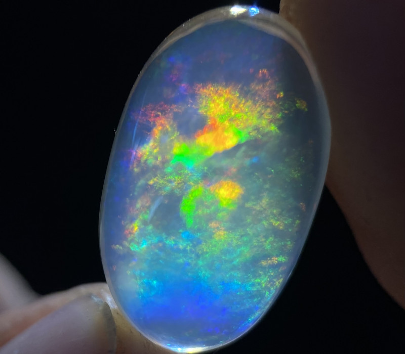 12.440ct Mexican Contraluz Opal (OM)