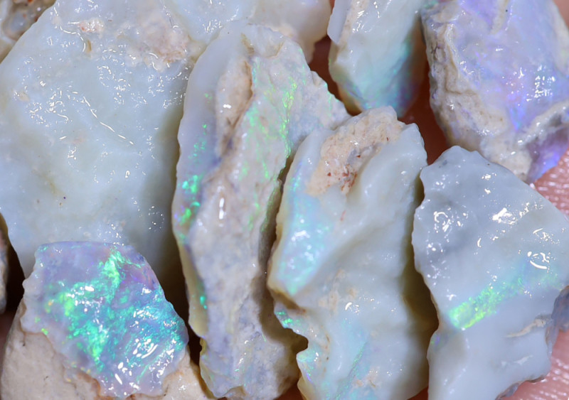 28.21 carats Lightning Ridge Dark Opal Rough Parcel