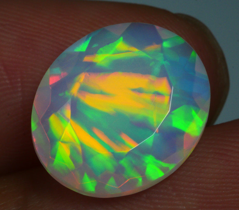 4.670 CRT BRILLIANT FACETED BEAUTY JIGSAW PATTERN COLOR WELO OPAL-